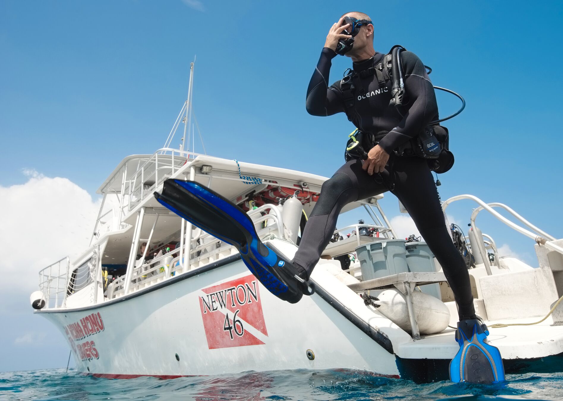 4 Reasons To Bring Your Dive Gear on Holiday - Oceanic Worldwide
